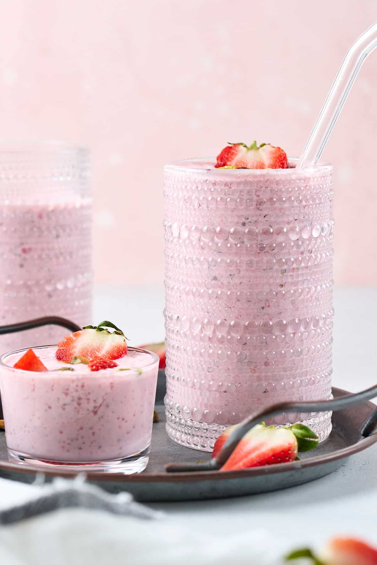 Strawberry Cottage Cheese Smoothie (High-Protein) - The PCOS ...
