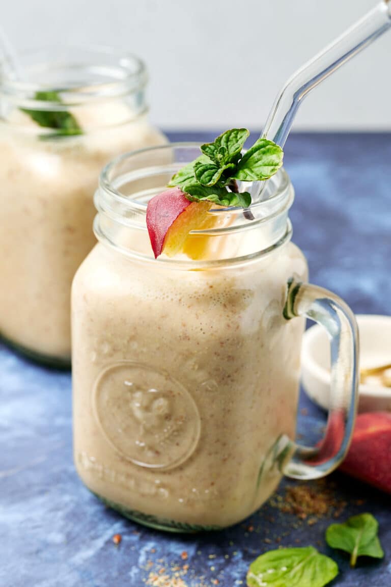 15 Easy PCOS-Friendly Smoothie Recipes (from a dietitian) - The PCOS ...