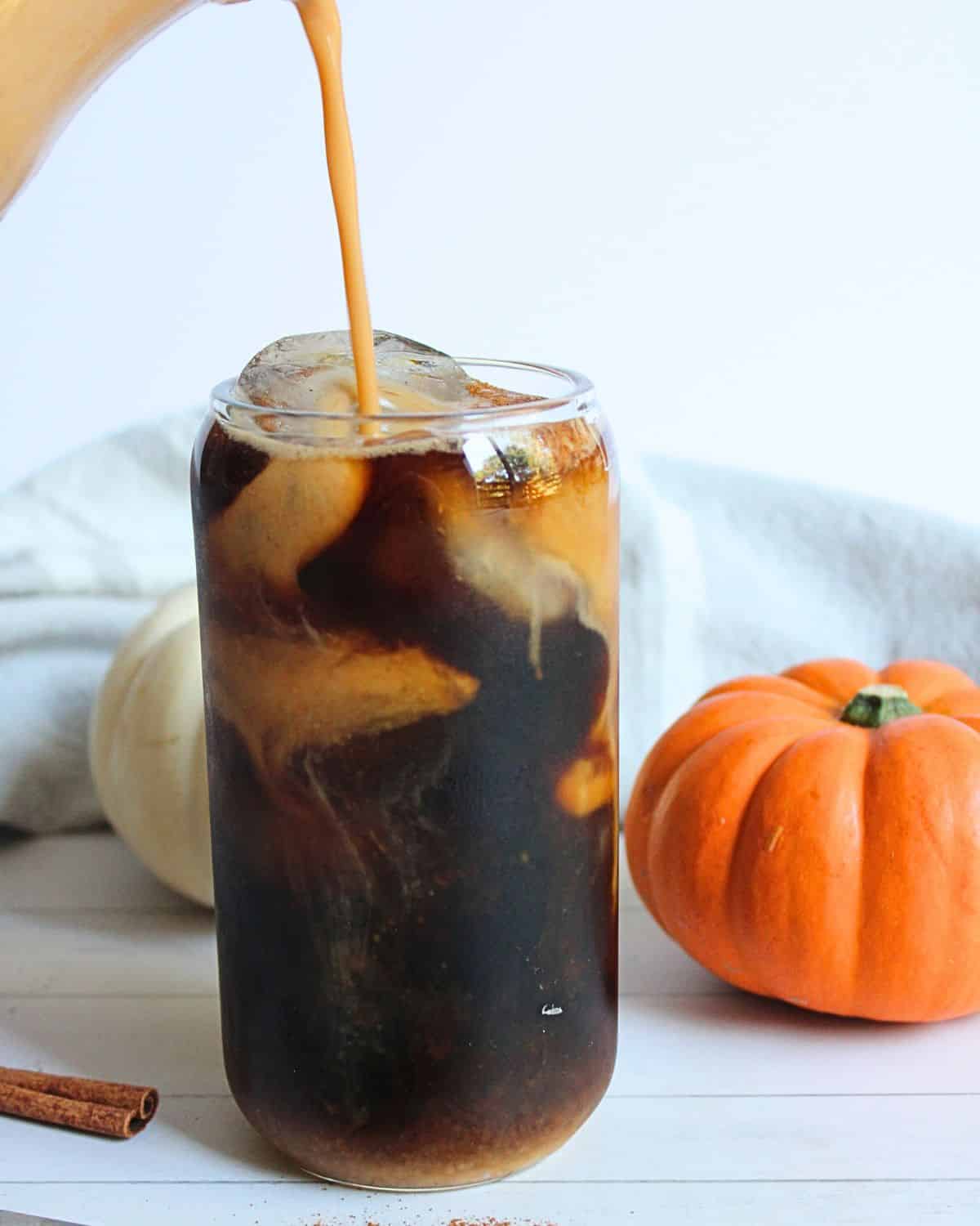 Homemade Pumpkin Spice Creamer (Easy + Dairy-Free) - The PCOS ...