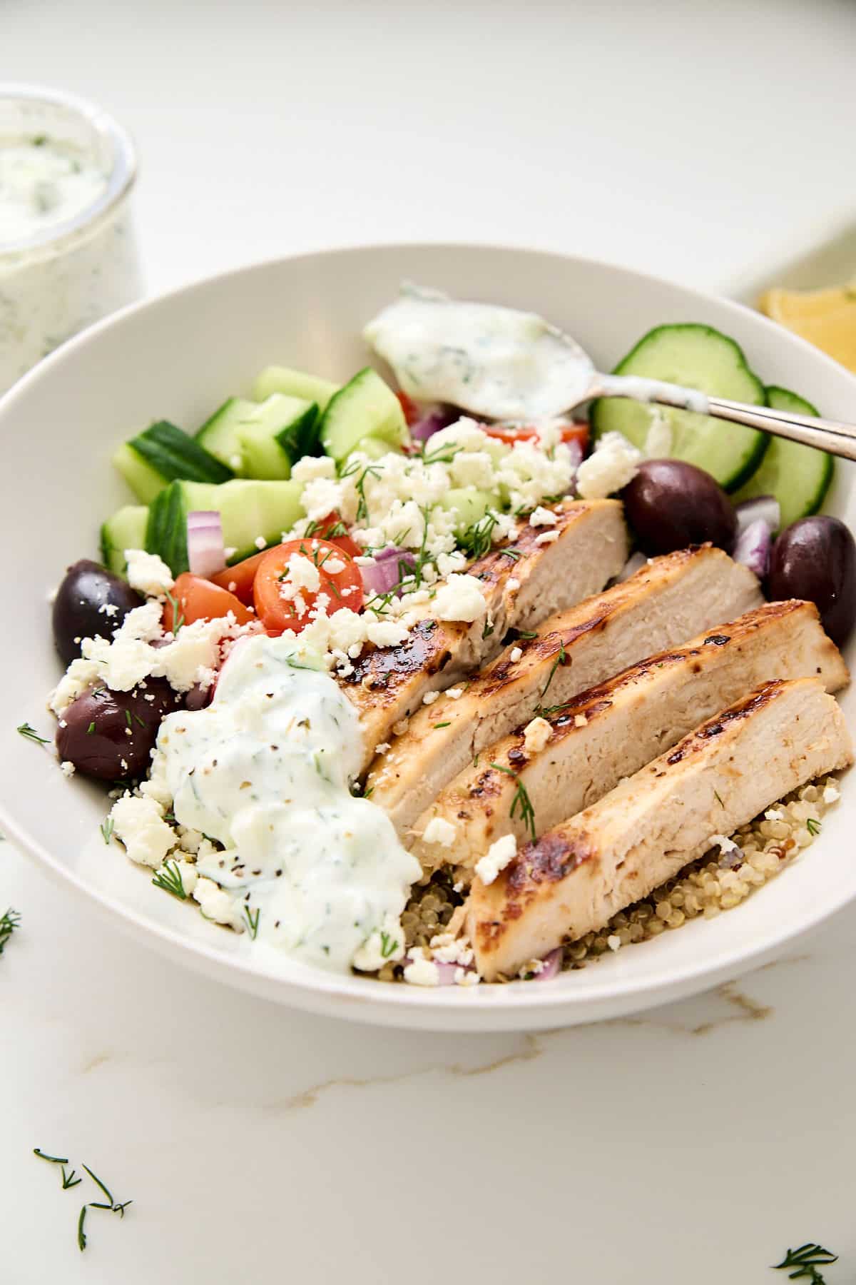 Greek Chicken Quinoa Bowls (Easy + PCOS-Friendly) - The PCOS ...