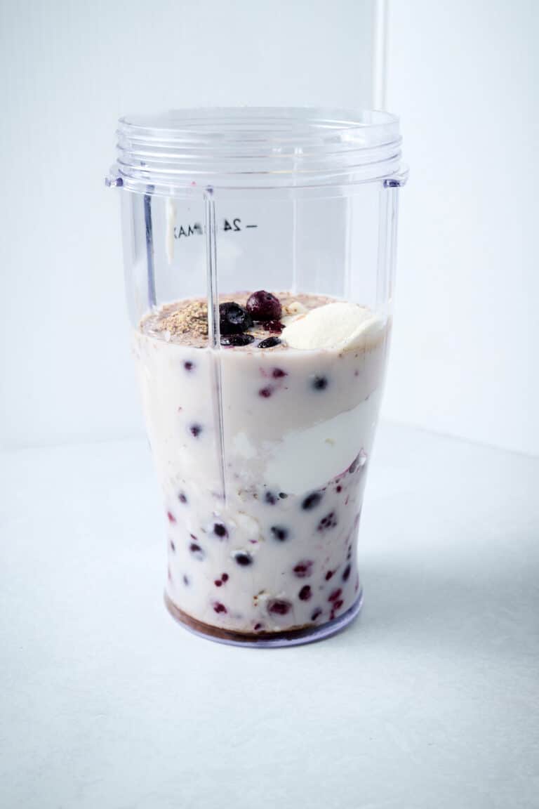 Blueberry Raspberry Smoothie Recipe (Easy + Healthy) - The PCOS ...