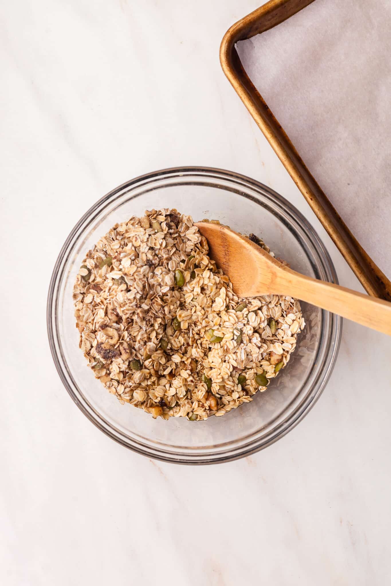 Easy PCOS-Friendly Granola Recipe - The PCOS Nutritionist Alyssa
